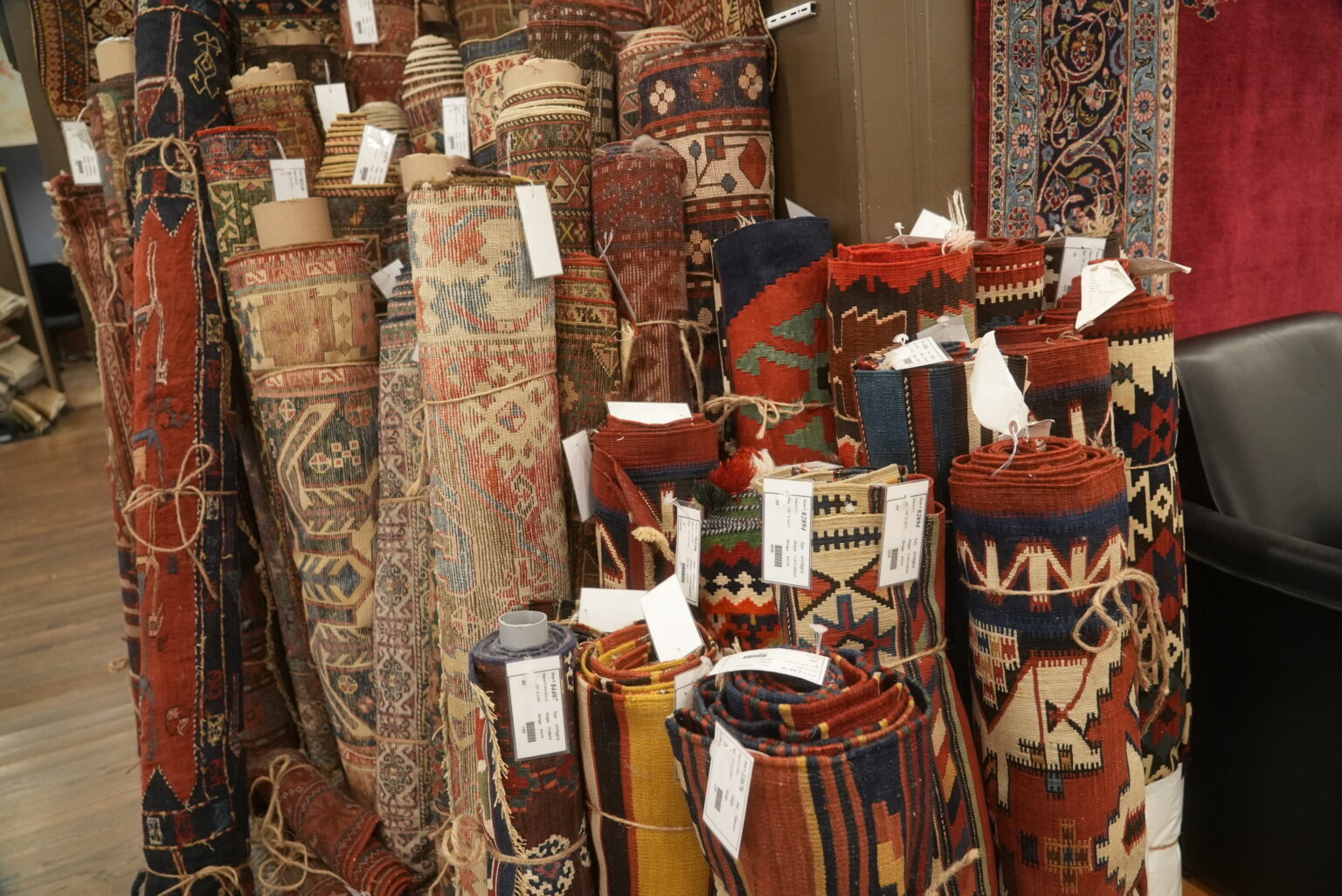 How to Build a Retail Sales Team That Lasts | Oscar Isberian Rugs